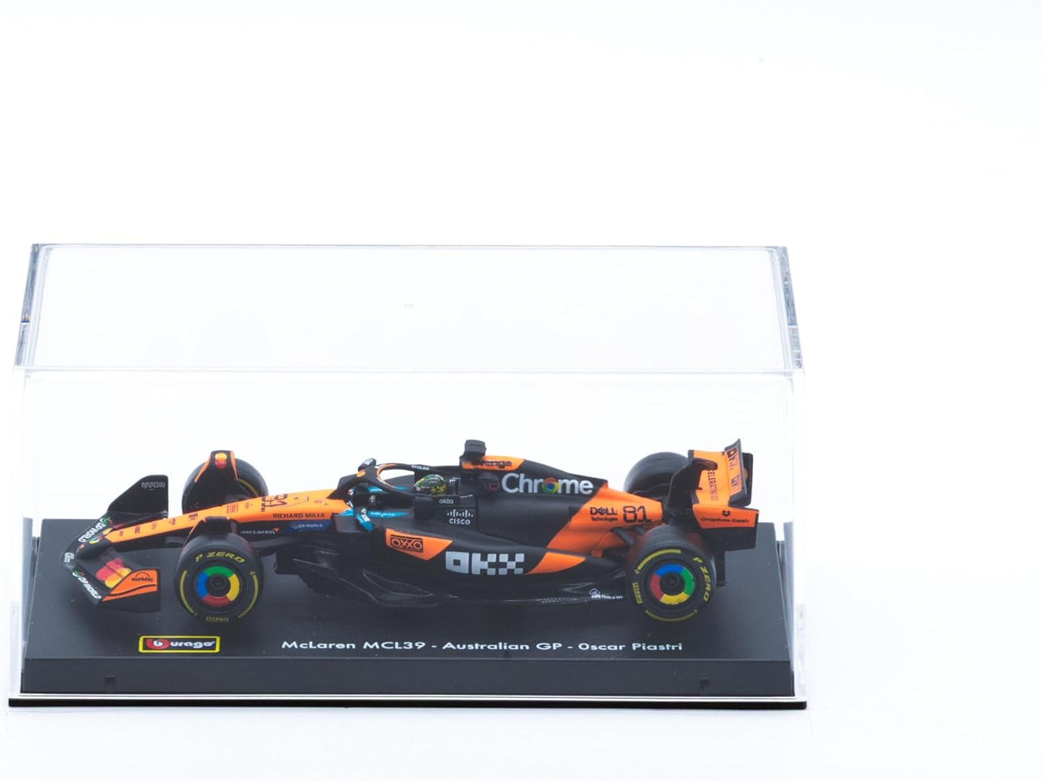18-38249P Bburago F1 McLaren MCL 39 #81 2025 Oscar Piastri con casco 1 ...